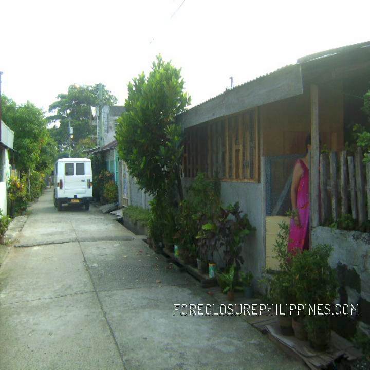 BFS Foreclosed House and Lot at Blk-1, Lot-11, Rambutan St., Phase-II ...